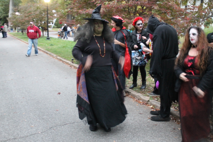 Halloween At Glenwood Terrace 2014 - Geek Alabama