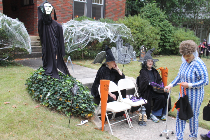 Halloween At Glenwood Terrace 2015 - Geek Alabama