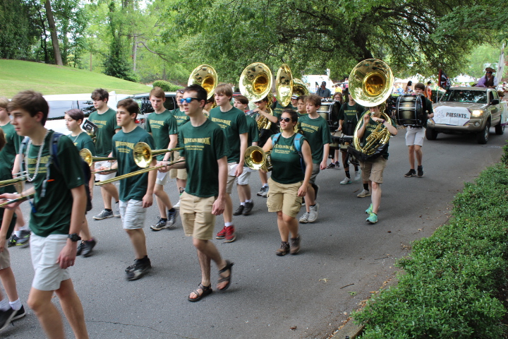 Pictures And Video From The 2017 Do Dah Day Parade - Geek Alabama