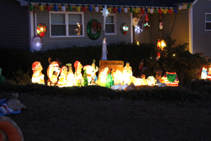 Pictures And Video From The Gaddy’s Christmas Light Display In ...